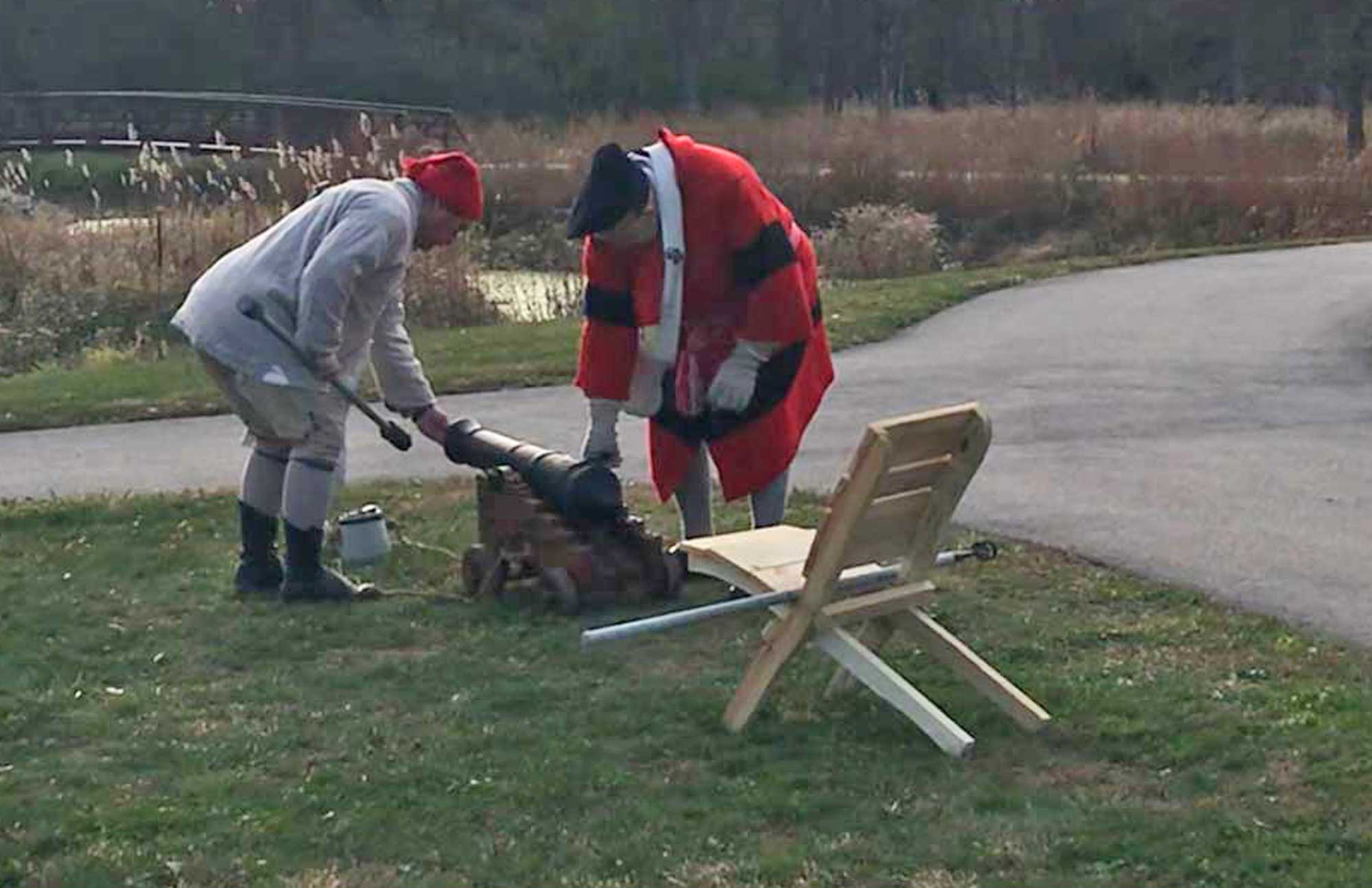 Show up for the boom, leave with an appreciation of Revolutionary War ...